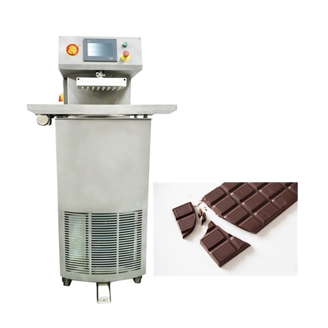 Smooth Taste 30 rpm Chocolate Melter Commercial
